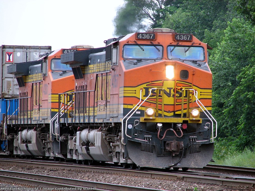 BNSF 4367